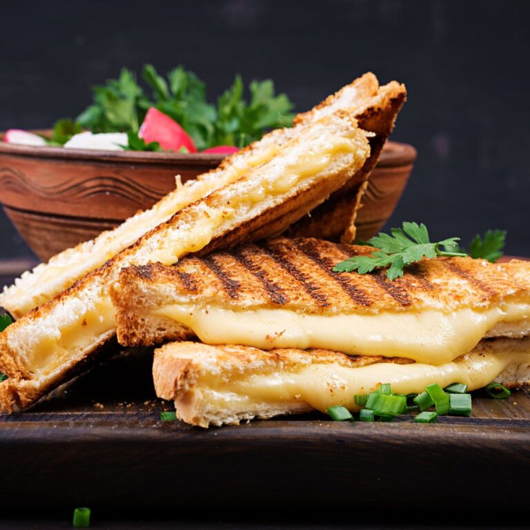 30 Easy Camping Meals for Outdoor Cooking - Totally the Dream